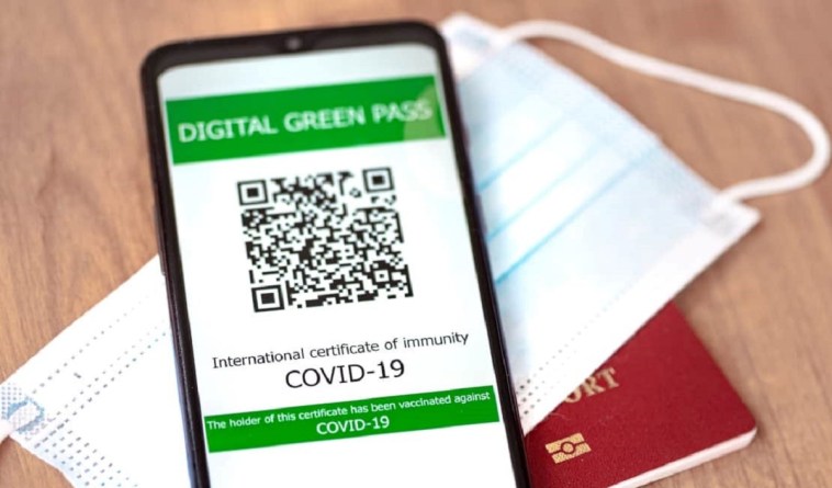 Green pass, attenzione a postarlo sui social ! - RCS75